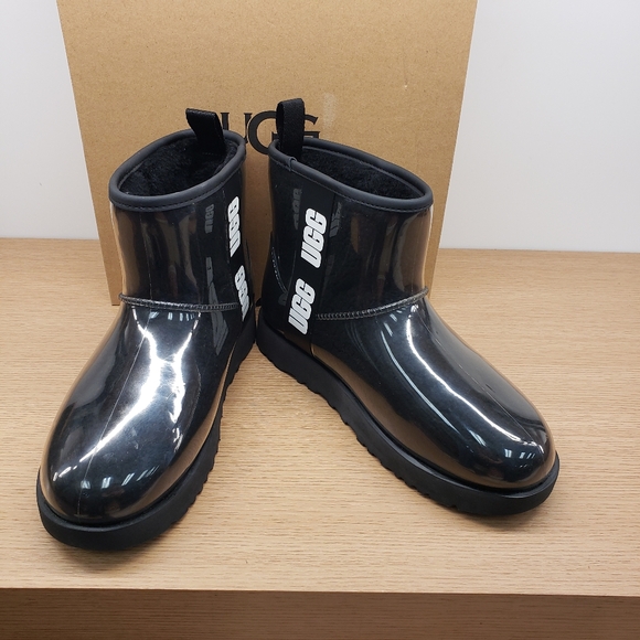 UGG | Shoes | Ugg Womens Clear Classic Mini Boot Size Womens 9 | Poshmark